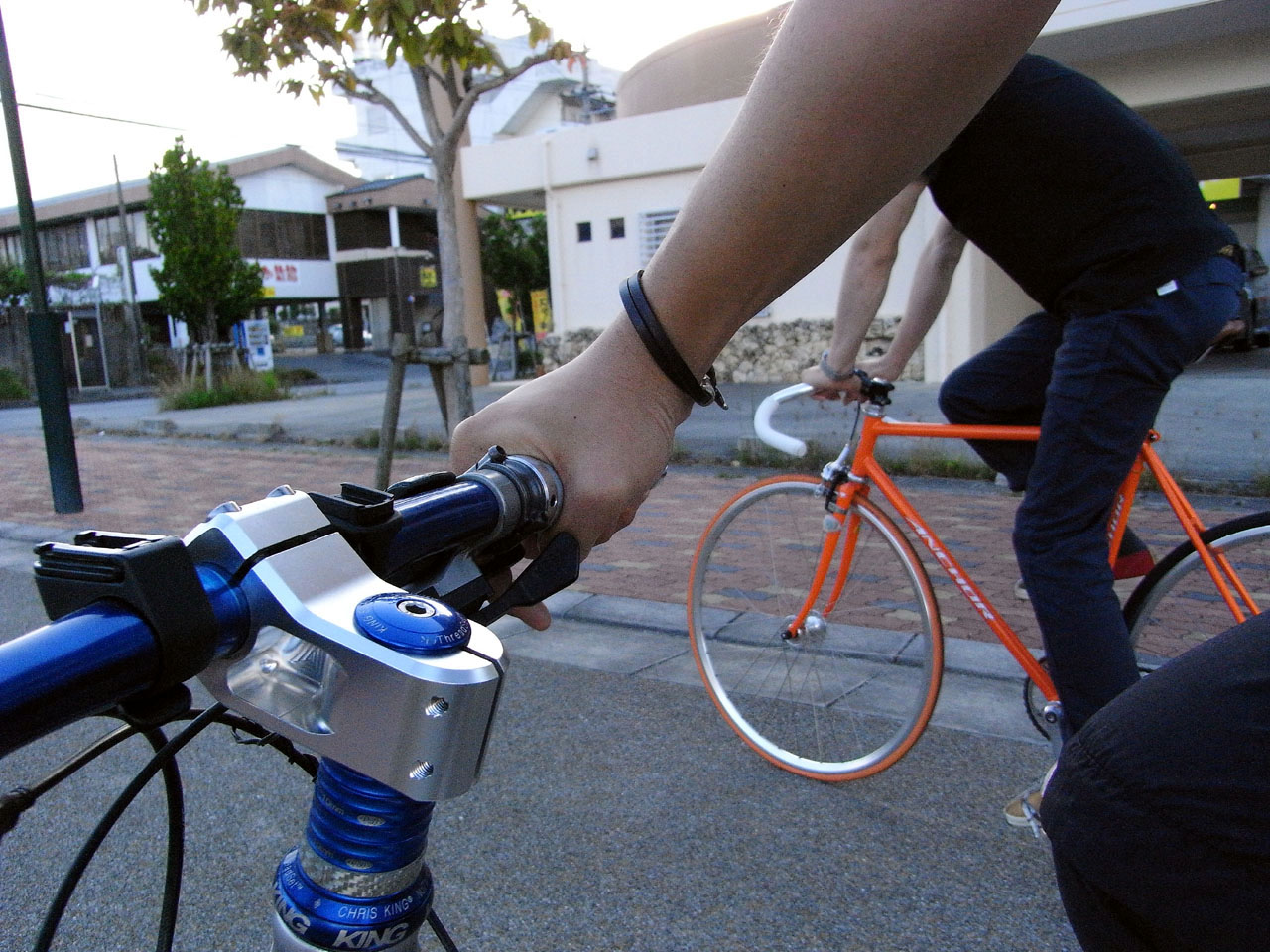 bikes: Love & Peace, Dub & Pista!!